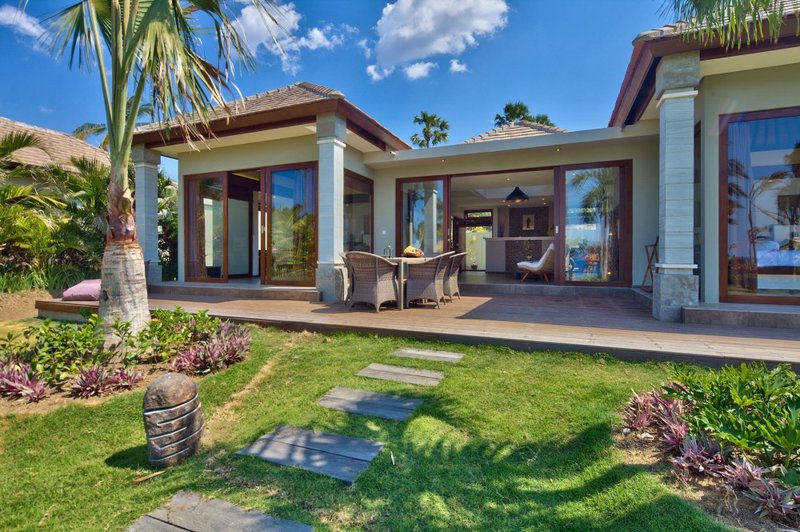 Resort Relax Bali & Spa | Tropický resort u moře na severovýchodě Bali ...
